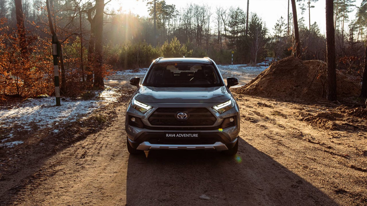 Autocentrum Nitra, spol. s r.o. - Toyota RAV4 – úspora bez kompromisov